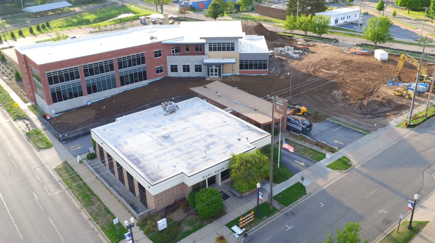 Dart Bank Headquarters - Mason, MI - Schiffer Mason